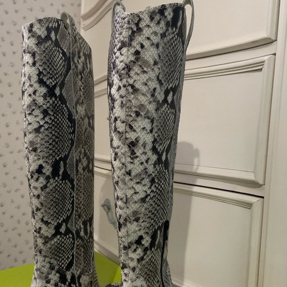 Gianni Bini | Shoes | Gianni Bini Danitza Snake Skin Tall Leather Boots ...